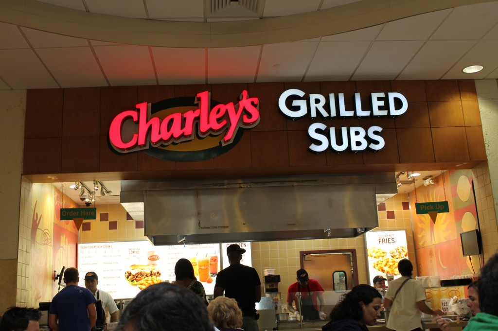 Charley's Grilled Subs | Destino Mundo Afora