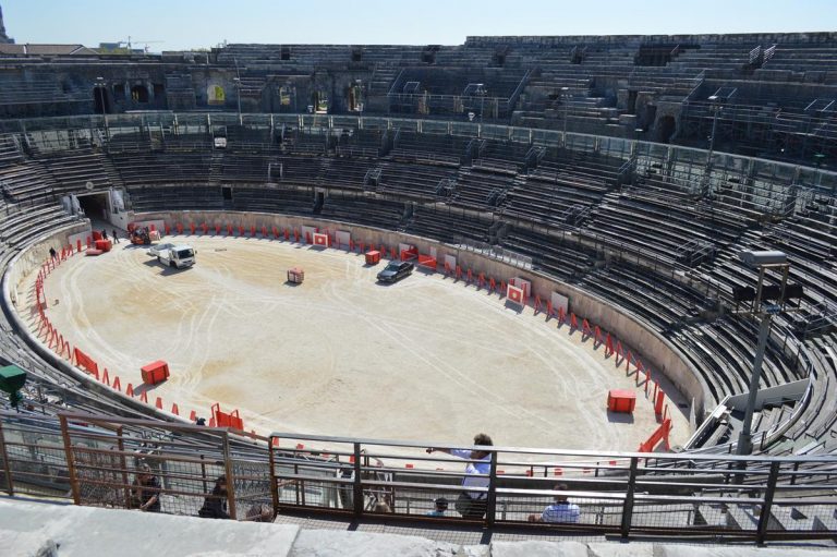 Arène de Nimes, o Coliseu de Nimes | Destino Mundo Afora